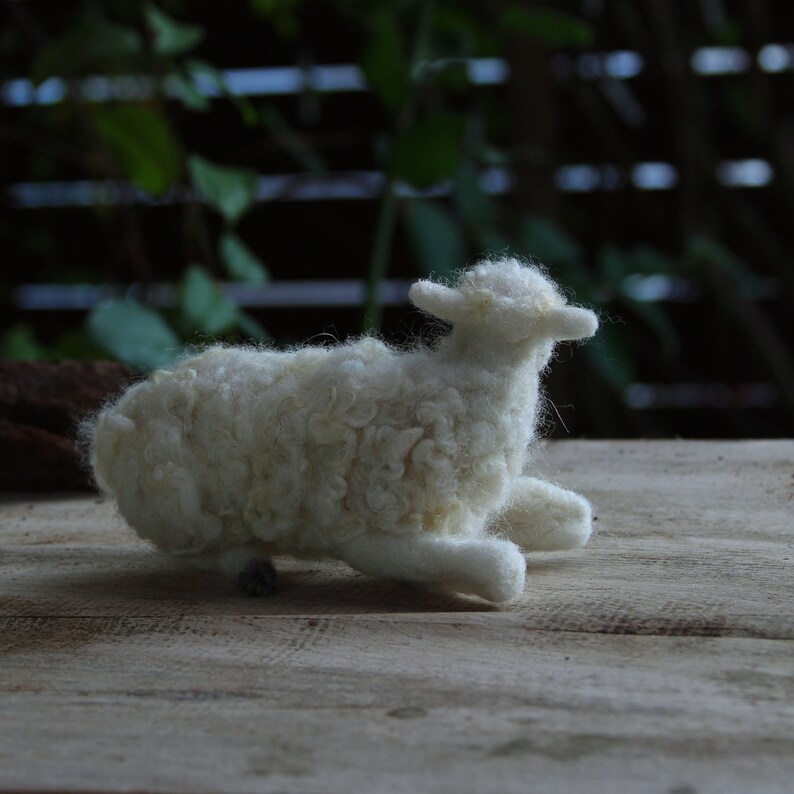 Needle Felted Sheep. Felt animal . Felted sheep for nativity | Etsy