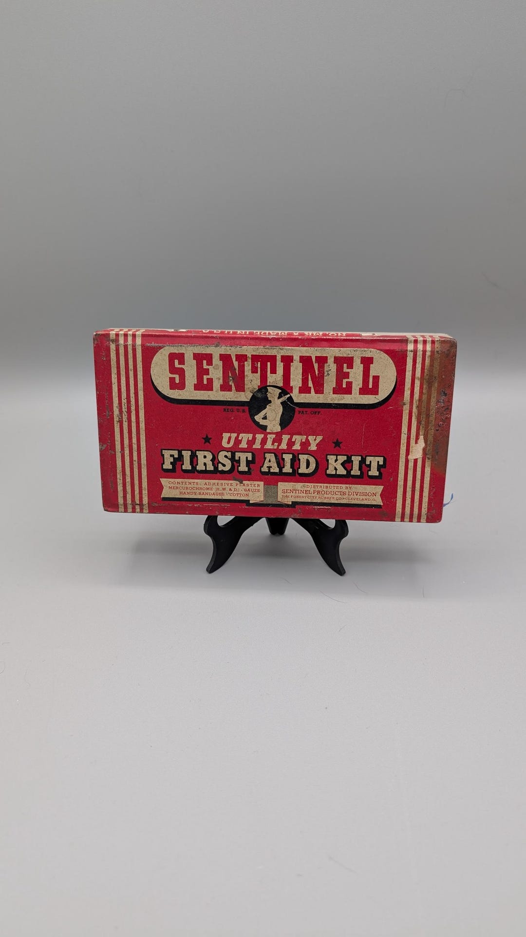 FULL KIT - Sentinel Utility First Aid Kit - 1940's Tin With Original ...