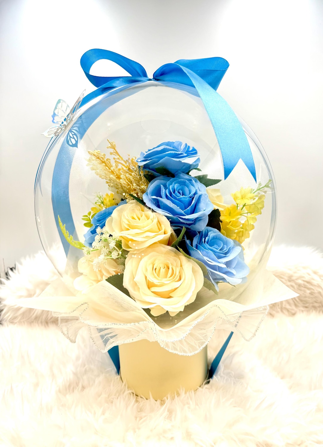 Roses Balloon Bouquet: Custom Flower Arrangement for Celebrations - Etsy