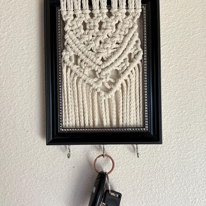 Macrame Key Holder - Etsy