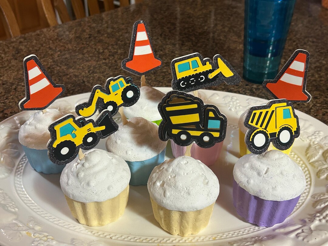 Construction Themed Cupcake Toppers - Diggers, Dozers, and Dump Trucks ...