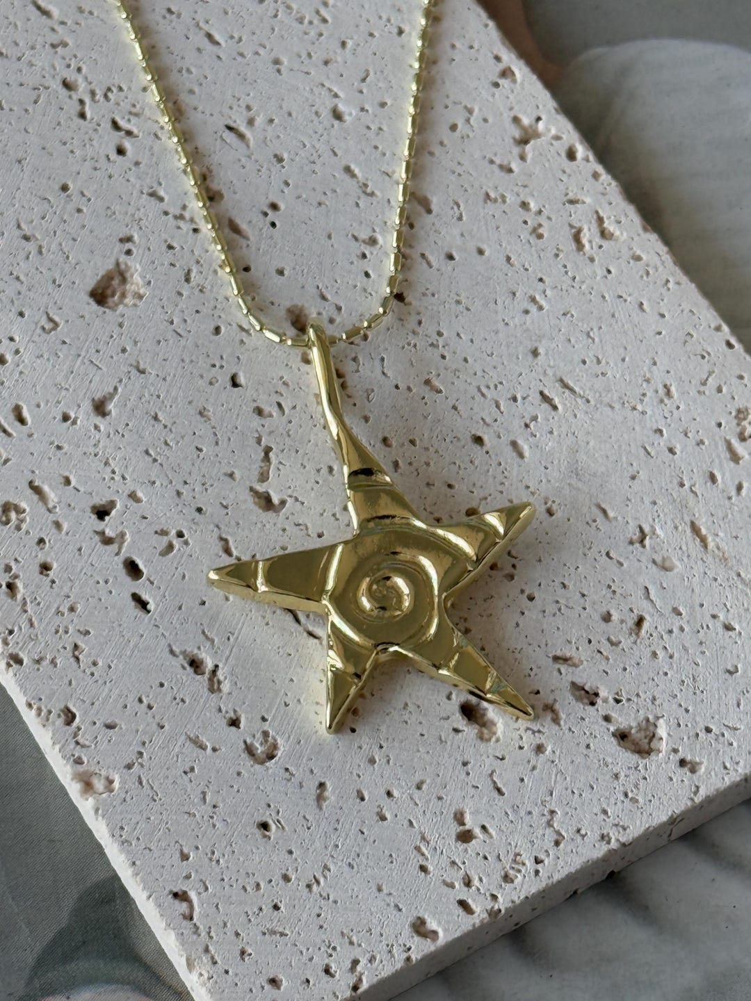 Chunky Star Necklace: 18k Gold Plated Stainless Steel, Sea Star, Gold ...