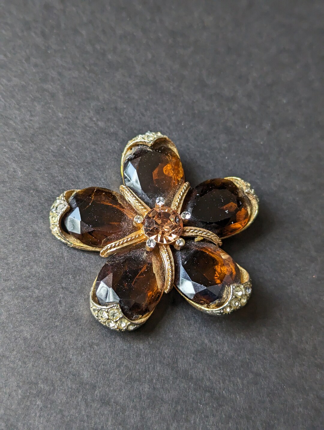 Vintage Large Mode Art Glass Flower Brooch MCM Caramel Glass Floral ...