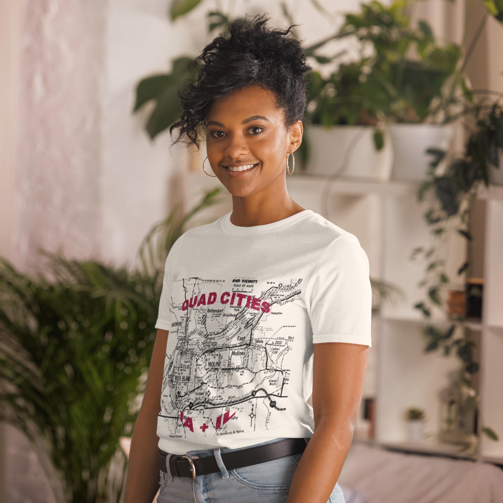 Vintage Quad Cities Road Map T-shirt – 1960s Iowa + Illinois Retro Map ...