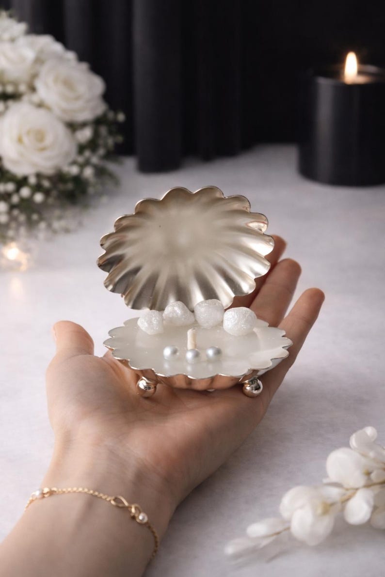 Personalized Pearl Shell Candle Wedding Favor, Bridal Shower Gift, Set ...