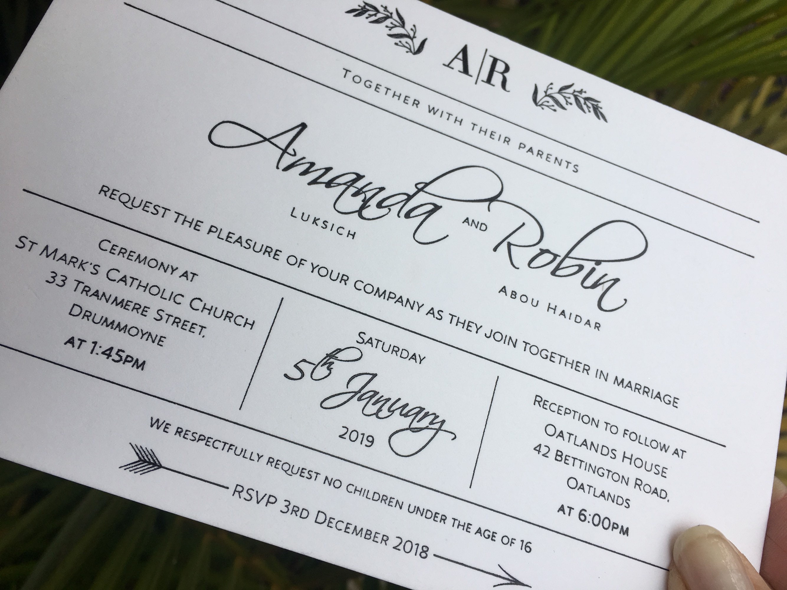 50 Stunning 320gsm or 600gsm Foil Invitations Available in Your Choice ...