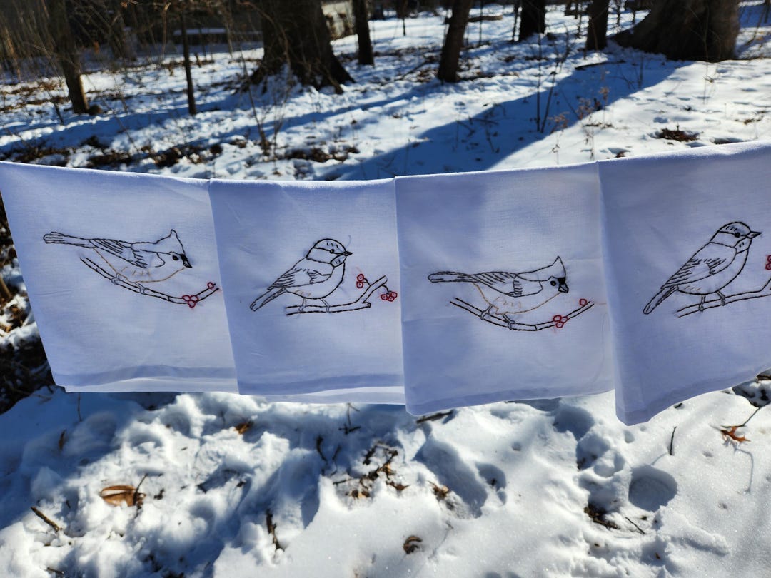 Set of Four Tufted Titmouse and Black-capped Chickadee Cloth Napkins ...