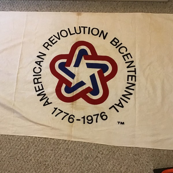 1976 Flag Bicentennial Flag - Etsy