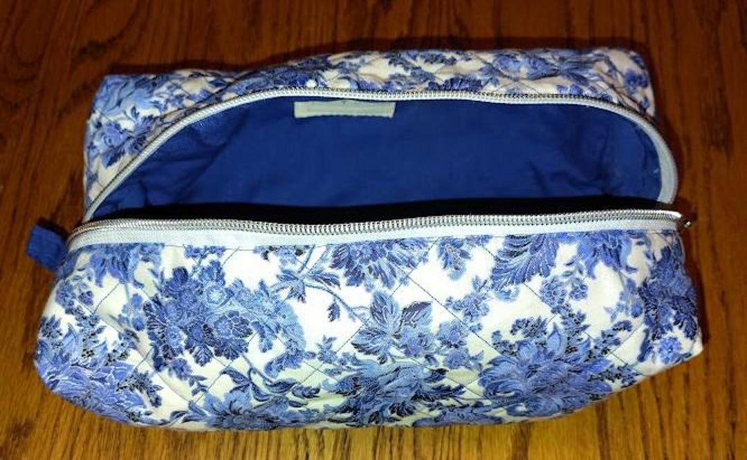 Large Quilted Blue and White Floral Boxy Bag - Etsy