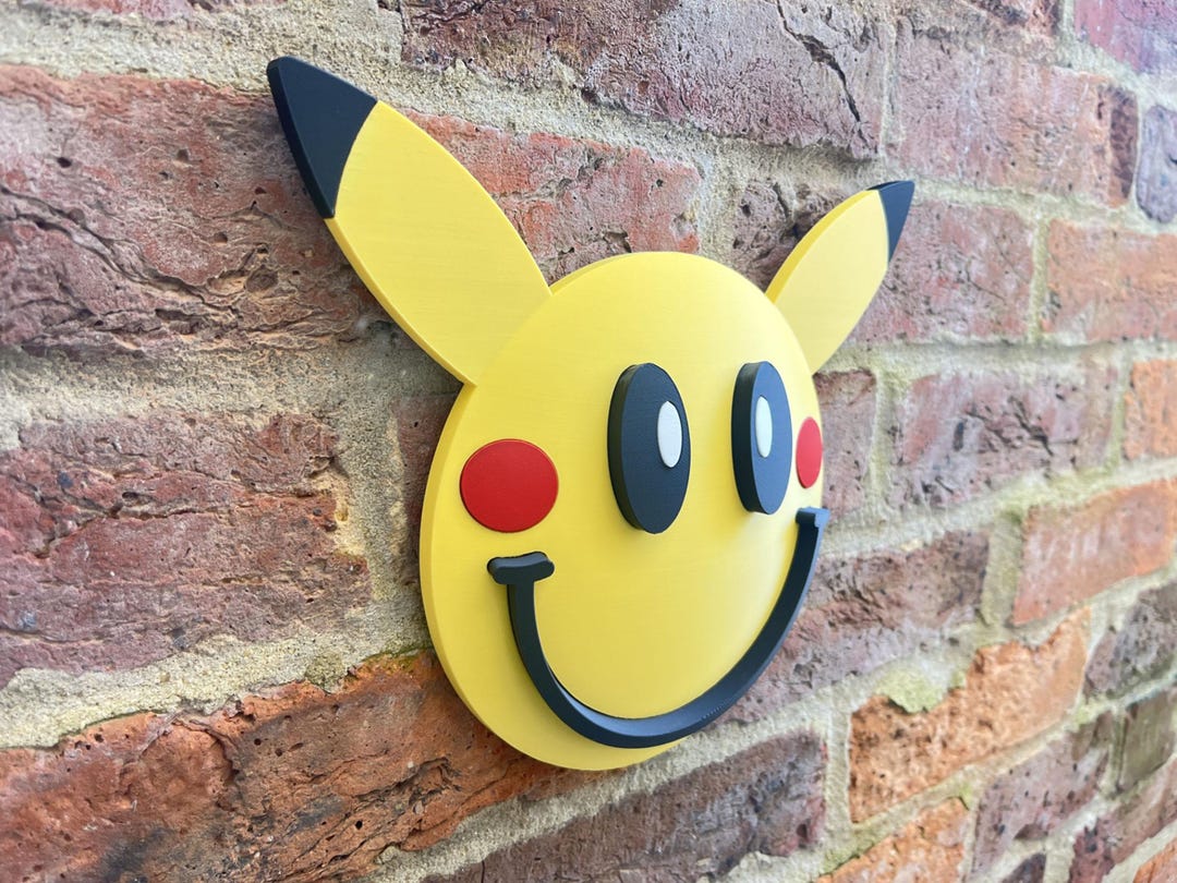 Electric Smiley Face Wall Art – 3D Printed Anime-inspired Decor for ...