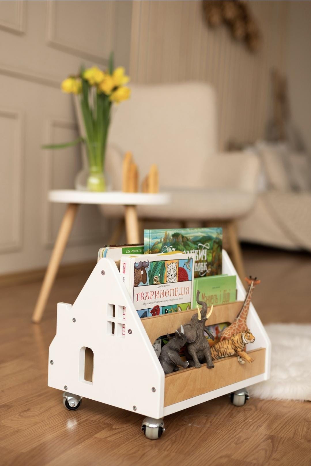 Montessori Children's Bookshelf on Wheels - Etsy