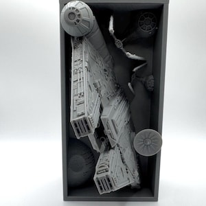 Millennium Falcon Book Nook | Galactic Battle Space Scene | Bookcase ...