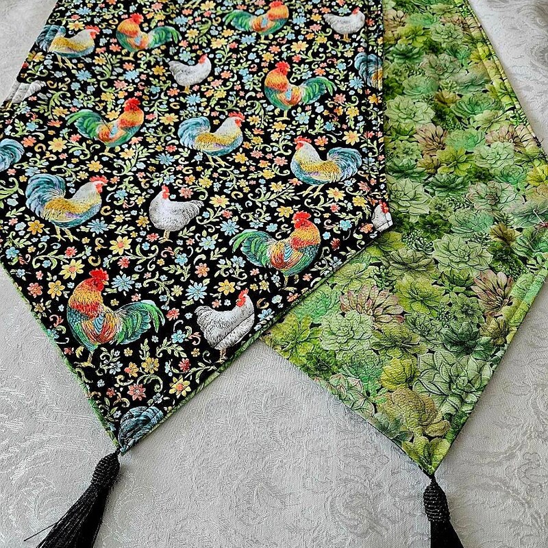 Rooster Table Runner - Etsy
