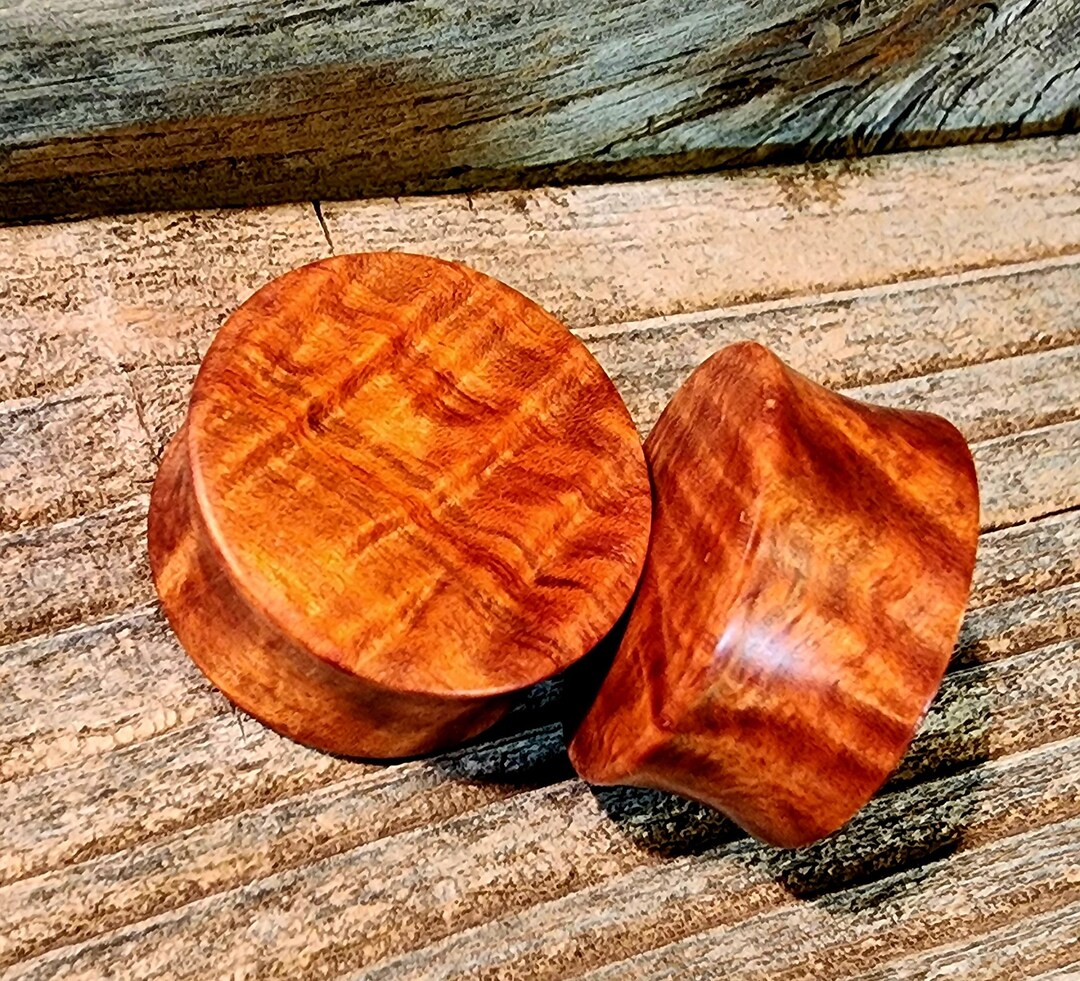 25mm Extreme Curl Maple Wood Ear Plugs. Blood Orange Pigment Enhanced ...