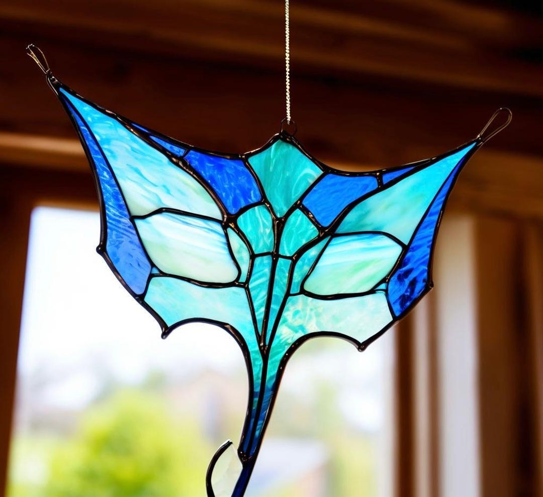 Stained Glass Stingray Suncatcher: Handmade Ocean Window Decor - Etsy