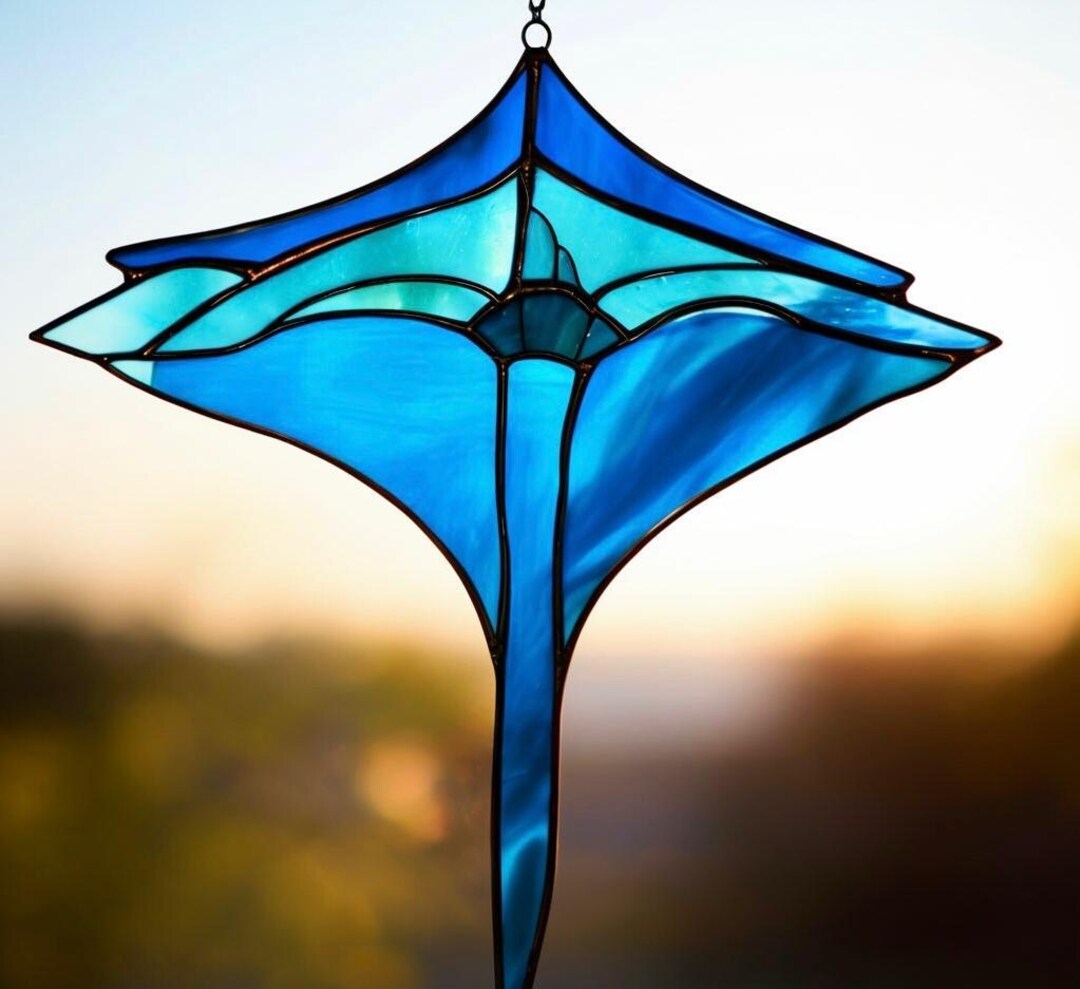 Stained Glass Stingray Suncatcher: Handmade Coastal Ocean Decor - Etsy