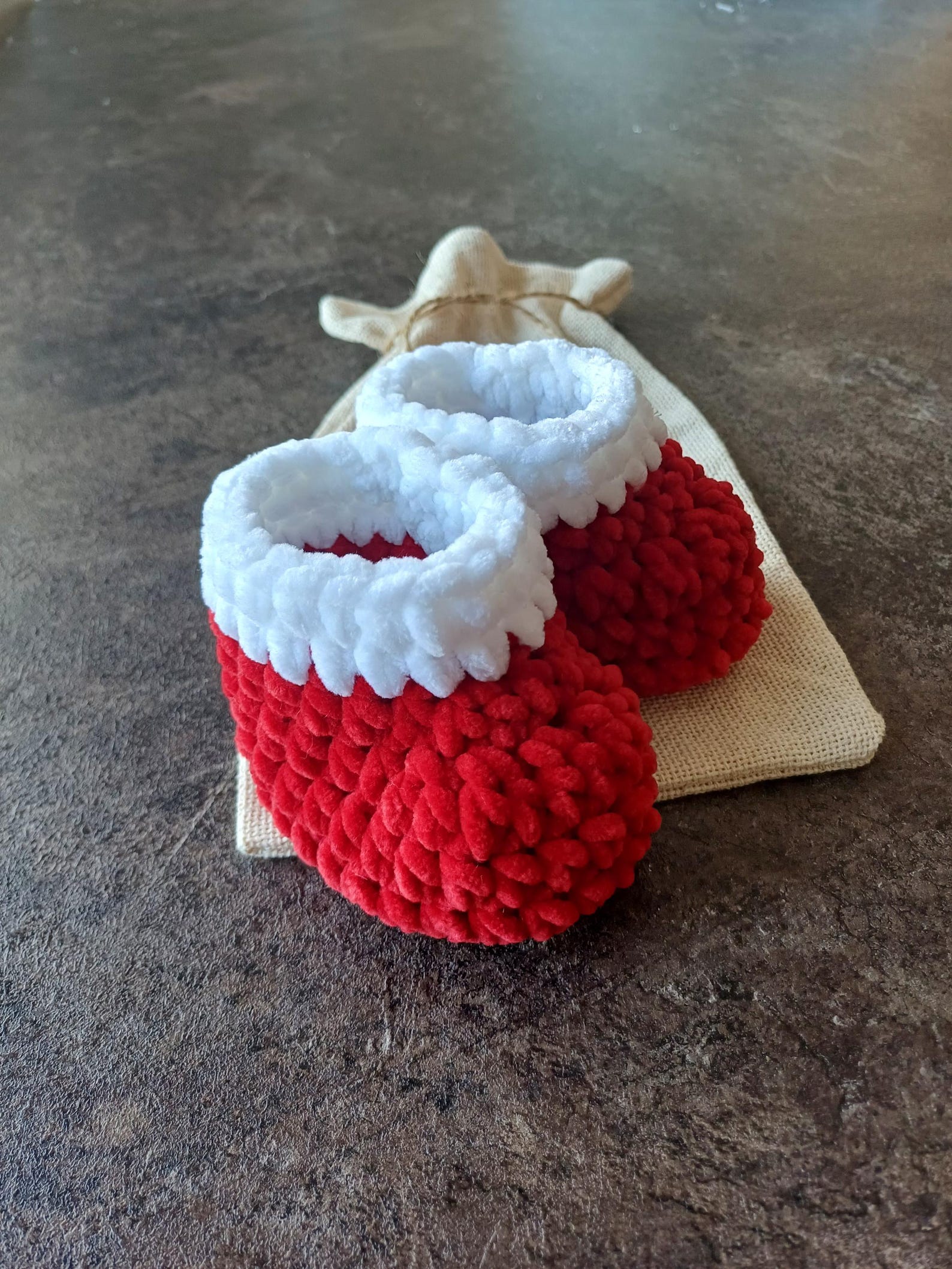 Christmas-themed Baby Booties With Fabric Pouch – Soft Velvet Yarn ...