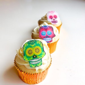 Edible Skulls. Small Set of 24 - Wafer Skeletons Dia De Los Muertos ...
