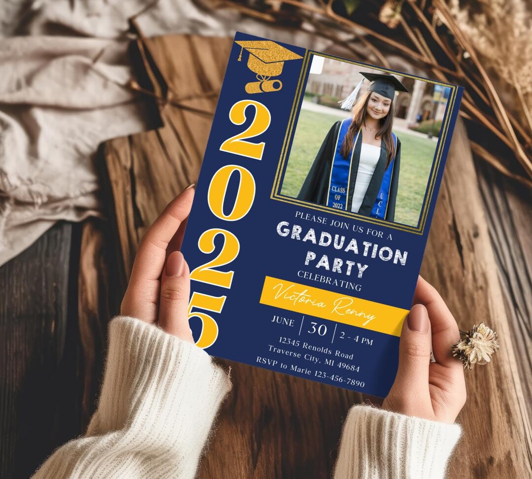 2025 Graduation Party Invite, Custom Graduation Invitation ...