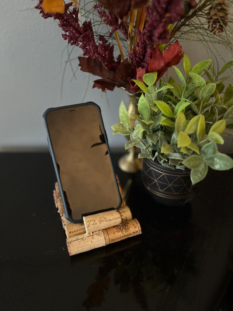 Handmade Wine Cork Phone Stand Eco-friendly Desk Accessory Unique Gift ...