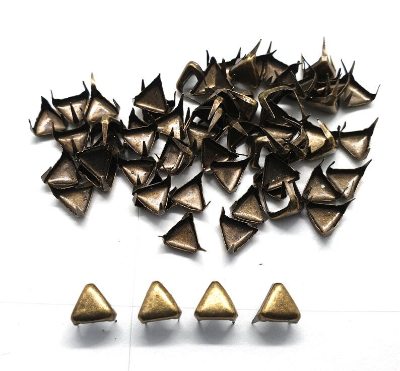 100 Pcs Tiny Triangle Stud Spot Spike for Leather Crafts - Etsy