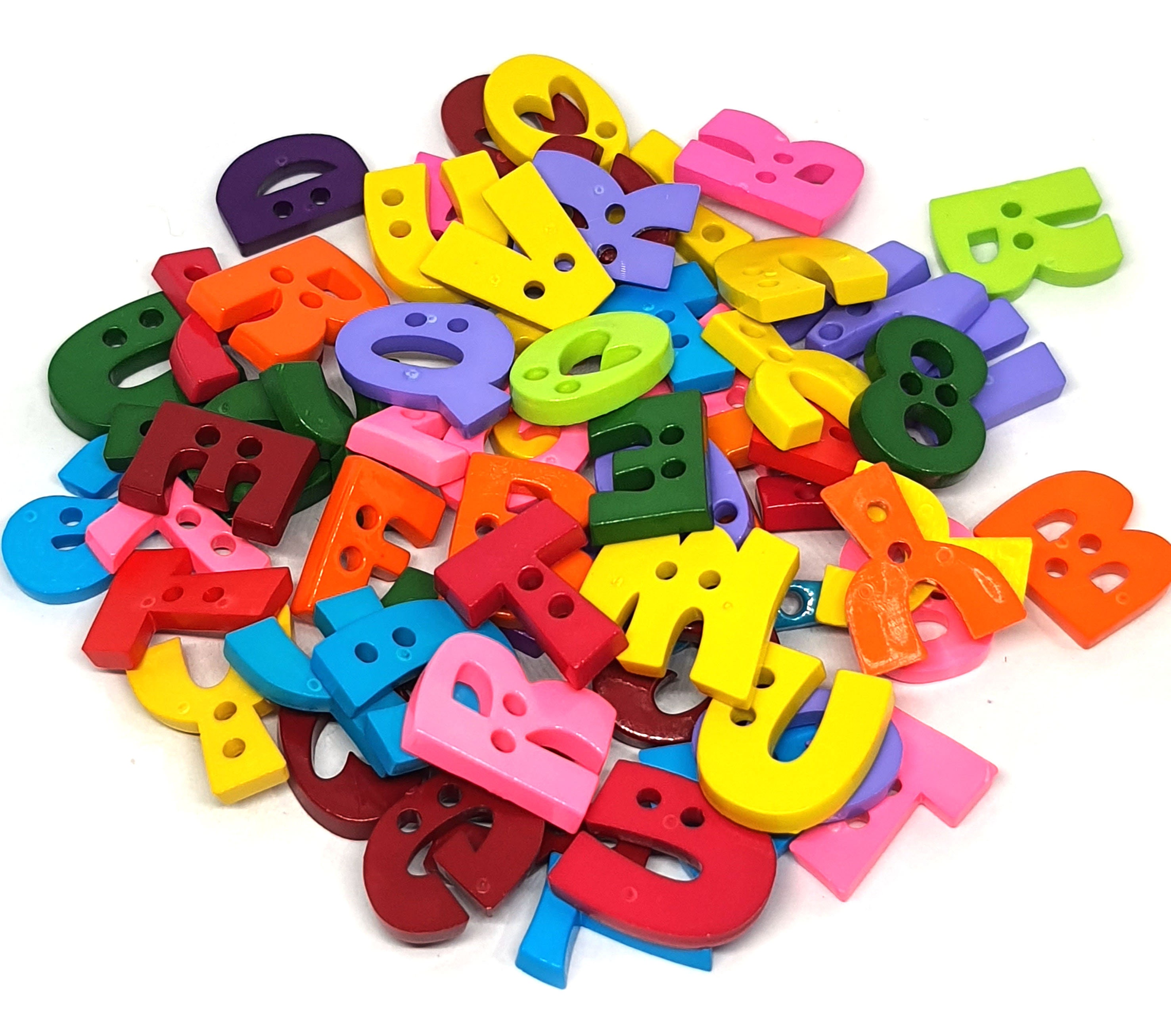 50 Pcs Random Mixed Assorted A B C Letter Alphabets Buttons 2 | Etsy