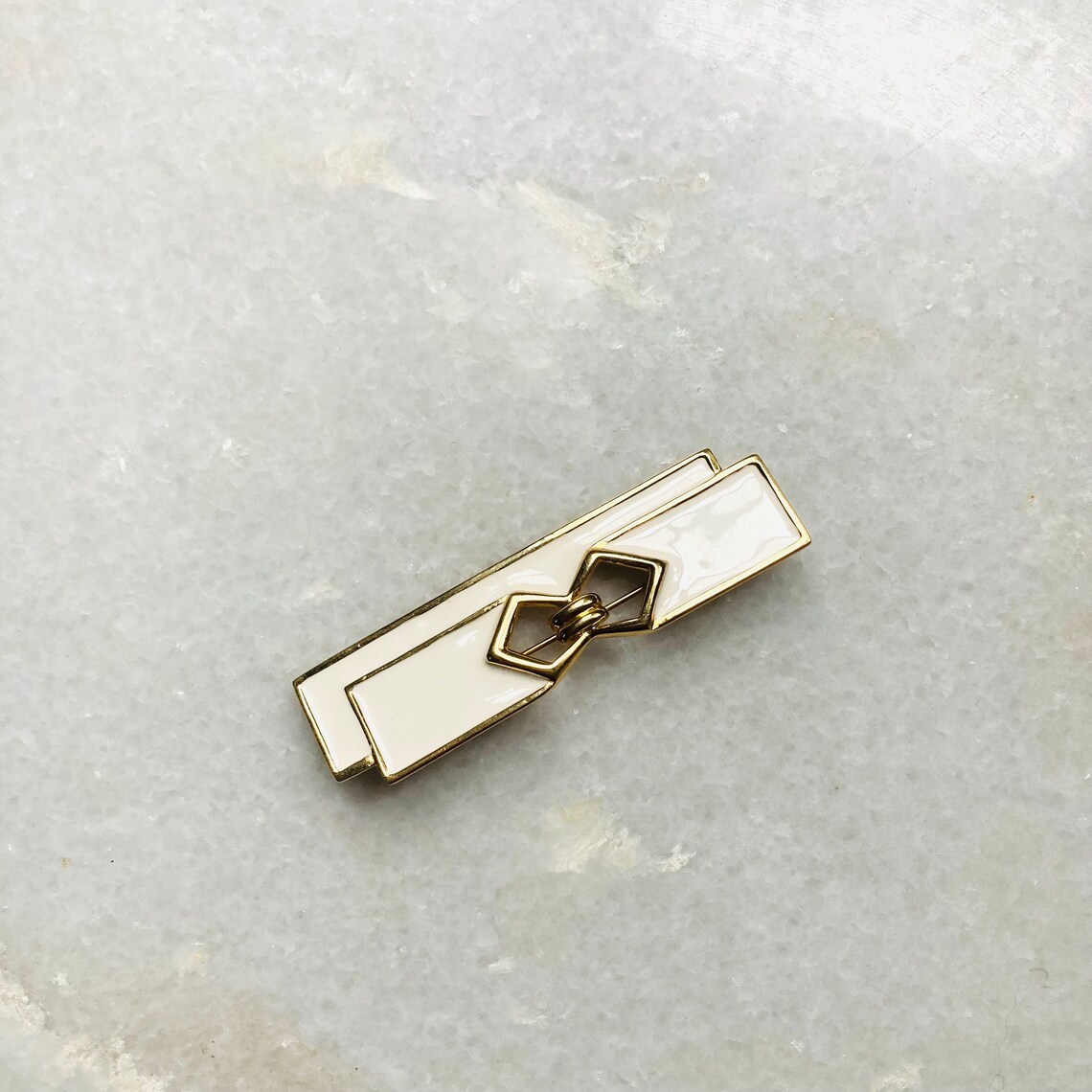Vintage Monet Bow Mod Geometric Enamel Cream White Gold Rectangle ...