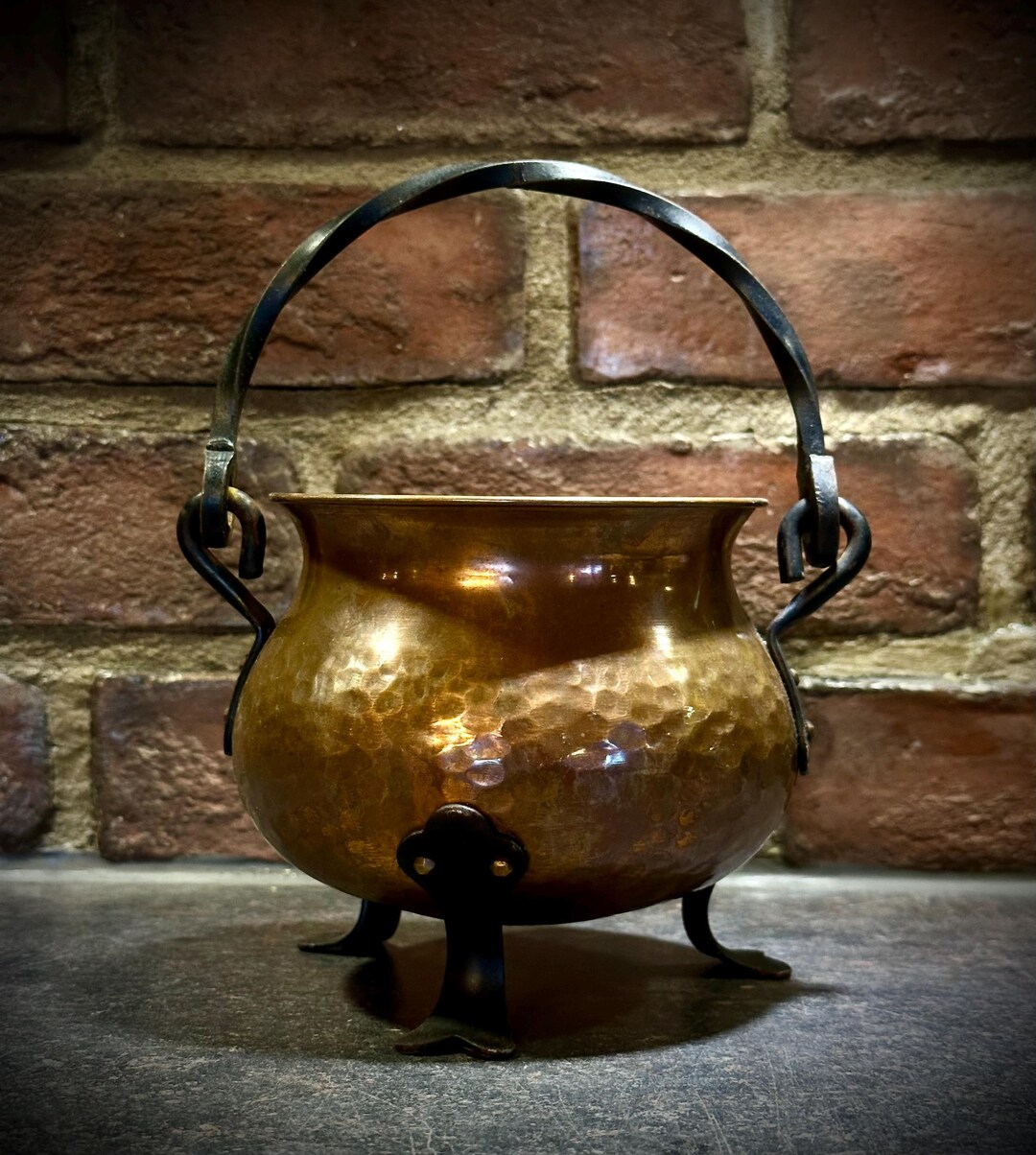 Copper Cauldron - Vintage Swedish Kettle - Trolldom Witchcraft Magic - Etsy