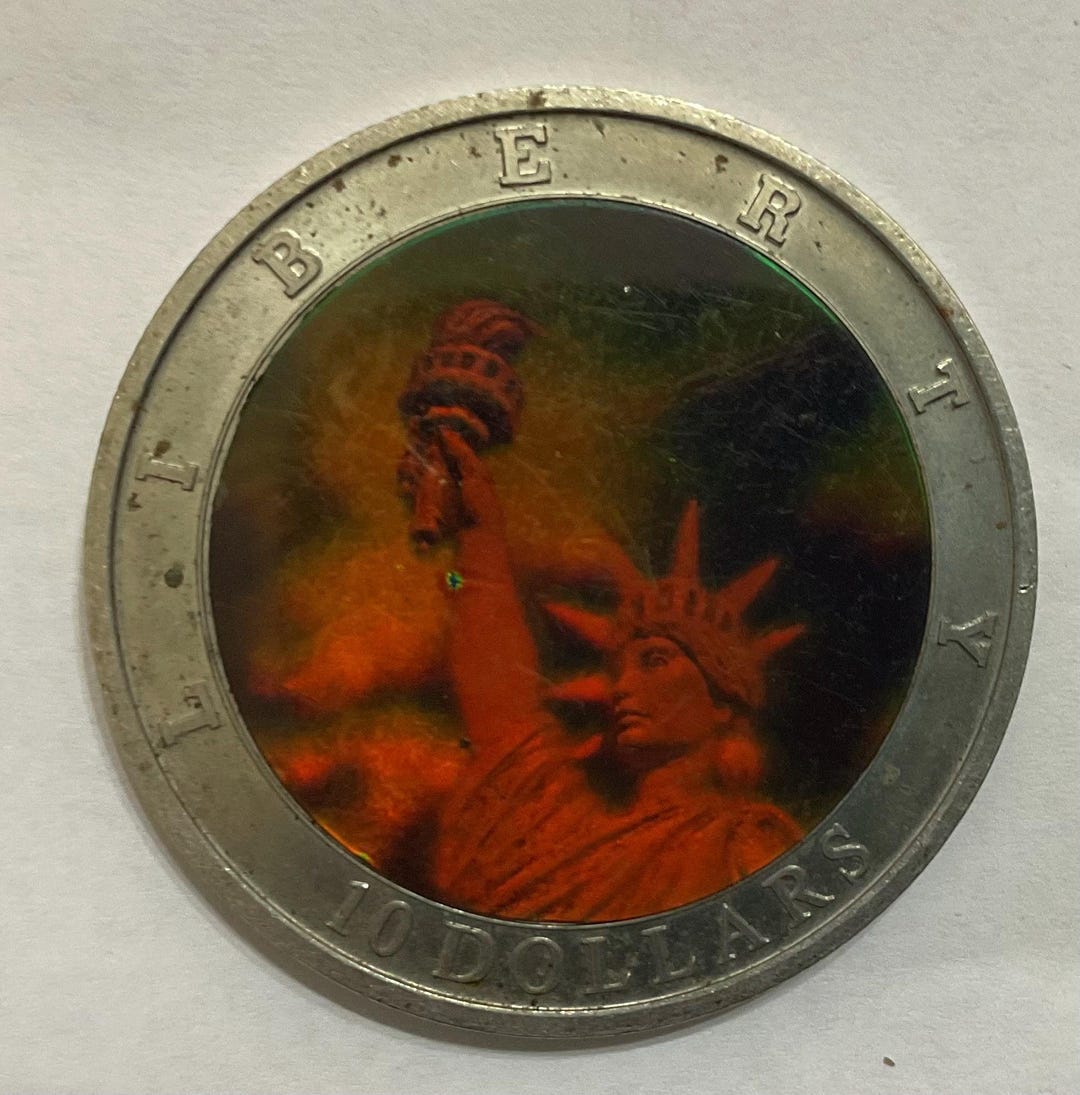 2000 Liberia 10 Dollar Holographic Coin - Etsy