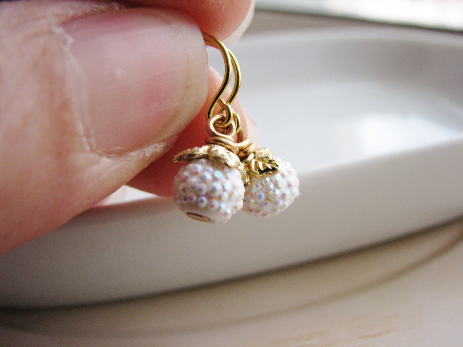 Delicate White Bead Earrings Simple Bridal Earrings Wedding - Etsy