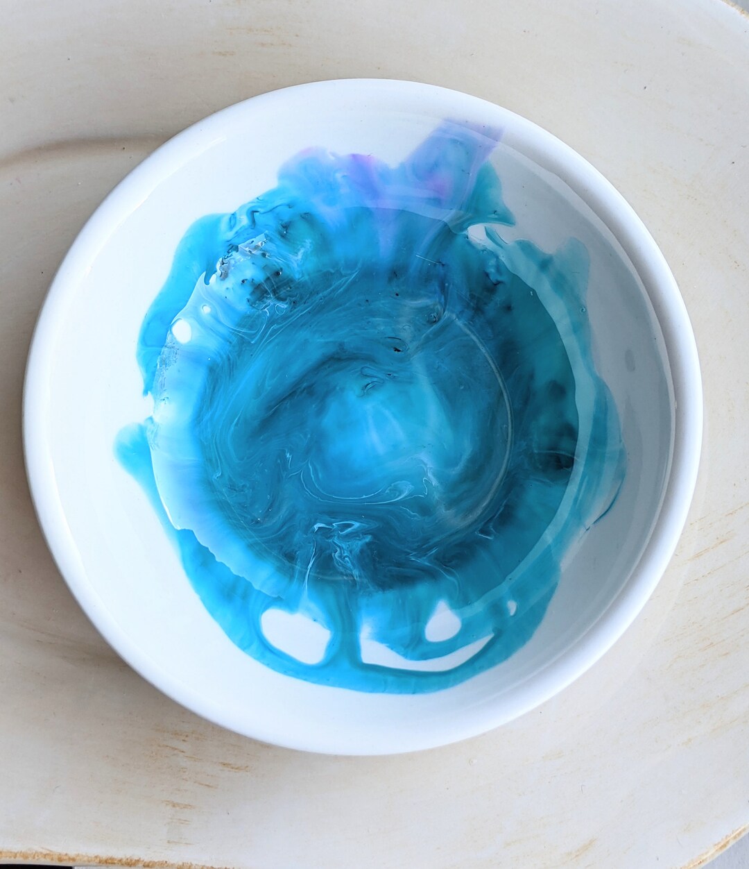 Blue Ink Pour Ring Dish, Watercolor Art Dish, Ring Holder, Mother's Day ...