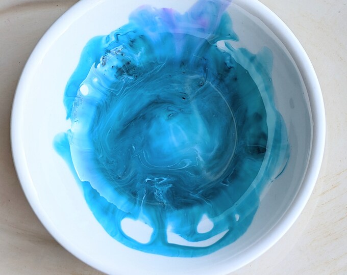 Blue Ink Pour Ring Dish, Watercolor Art Dish, Ring Holder, Mother's Day ...