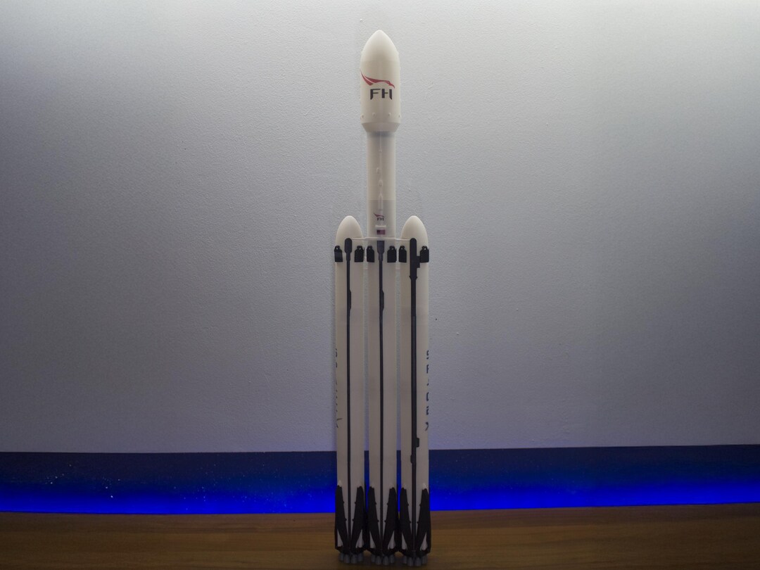 Falcon Heavy Model - Space X | 1:96 Scale (73 Cm High) | Detachable ...