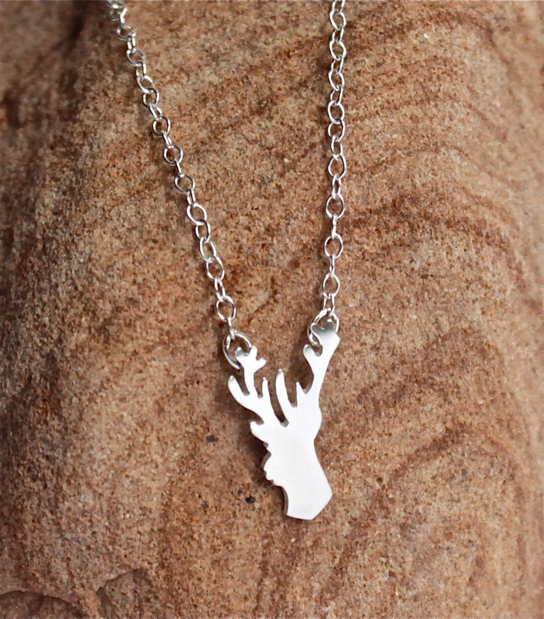 Silver Stag Necklace, Stag Head Necklace, Tiny Stag Necklace - Etsy