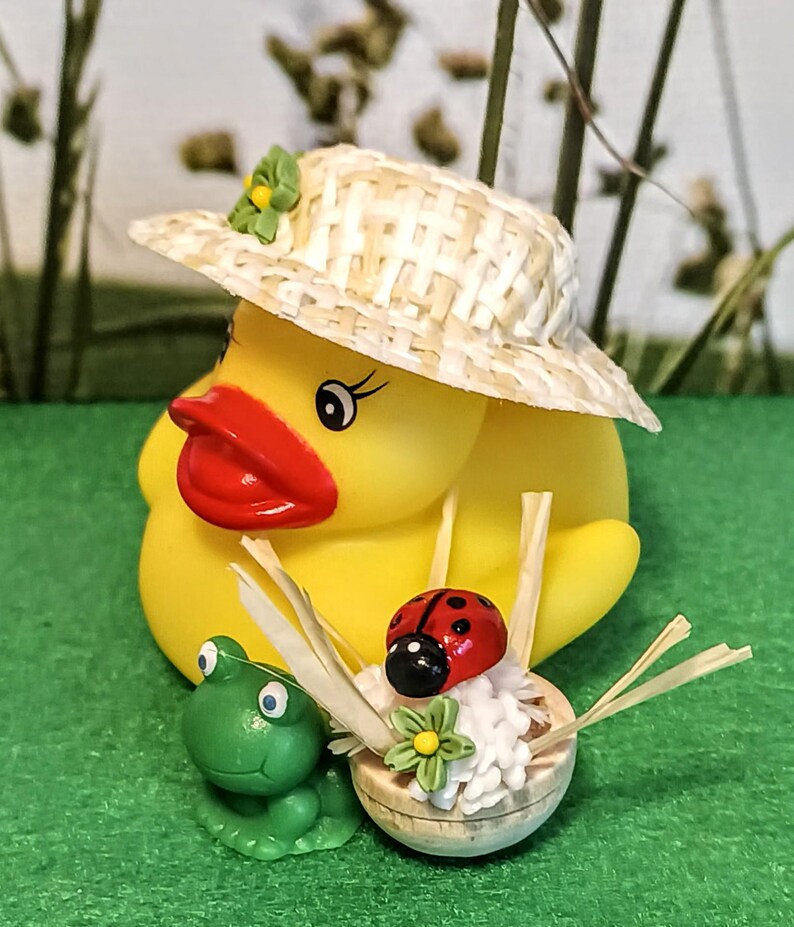 Spring, Summer Gardening Duck With Frog and Ladybug! - Etsy