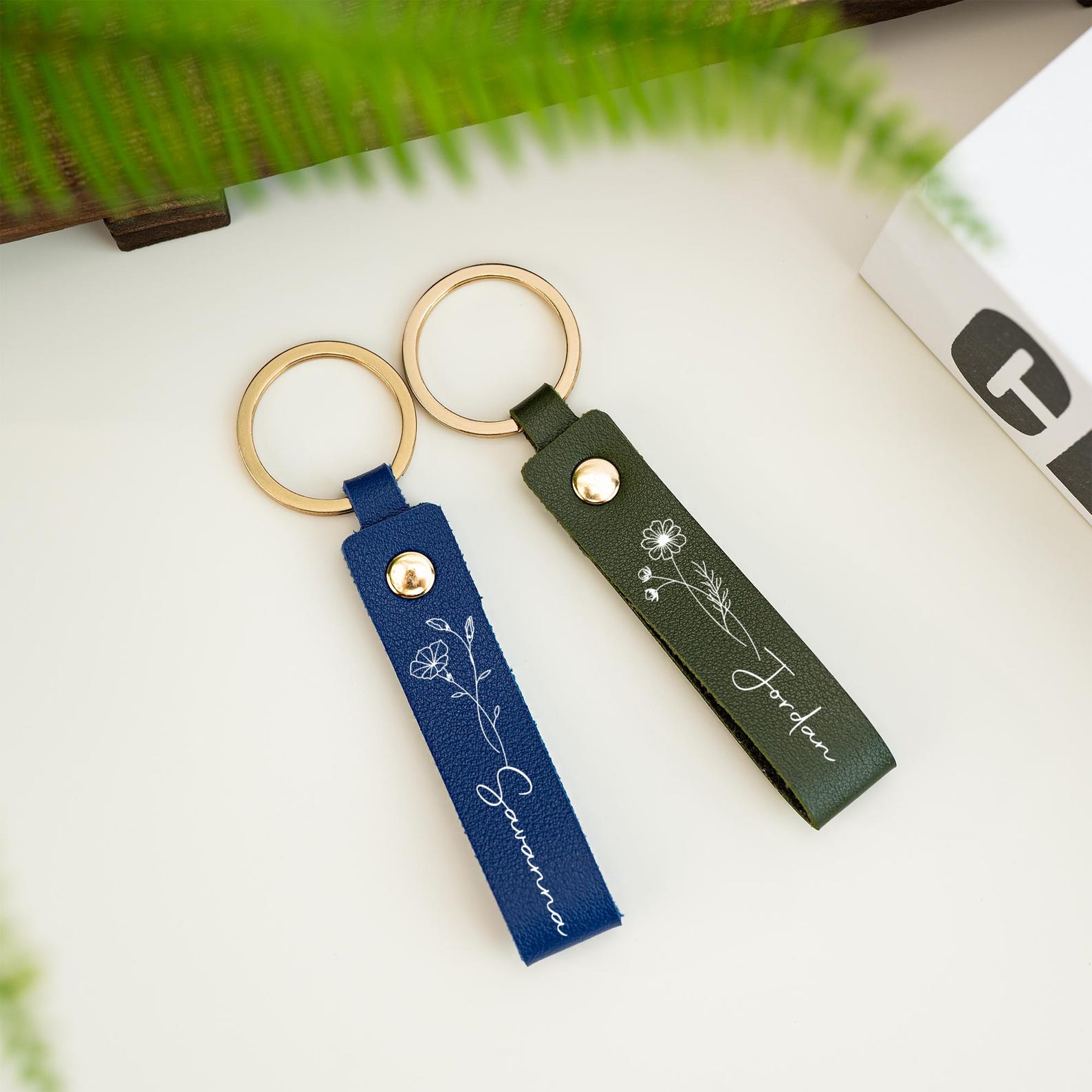 Personalized Birth Flower Keychain, Custom Floral Leather Keyring With ...