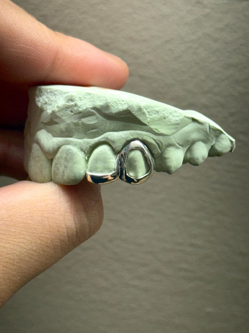 Custom Fit Grillz: Two Teeth Small Front Bar, Heart/star Window, Silver ...