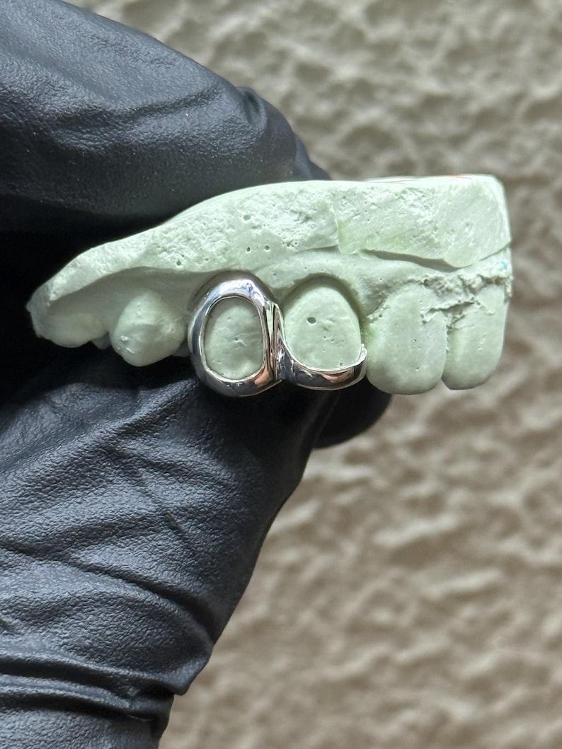 Custom Fit Grillz: Two Teeth Small Front Bar, Heart/star Window, Silver ...