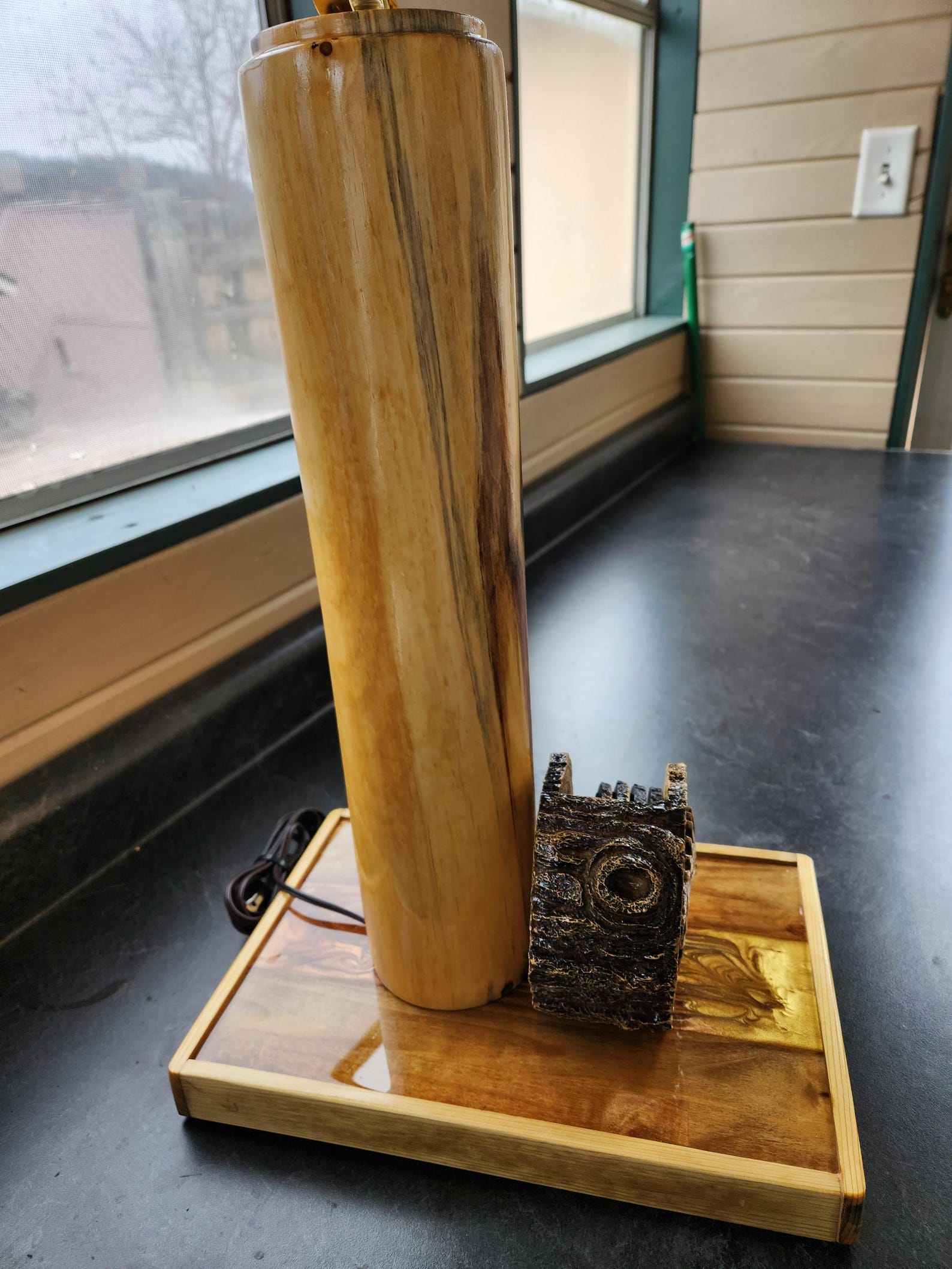 Handcrafted Rustic Cabin/lodge/home Decor Pine Log Lamp With Resin ...