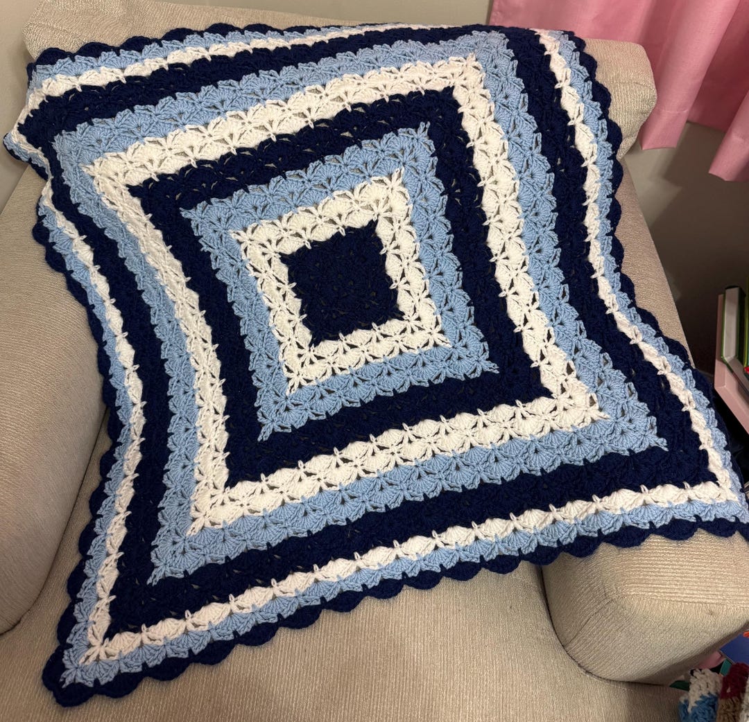 Beautiful Shells Granny Square Blanket - Etsy
