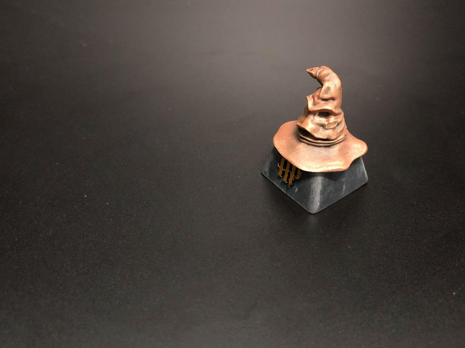 Sorting Hat Artisan Keycap – Handmade Wizard Hat Key for Mechanical ...