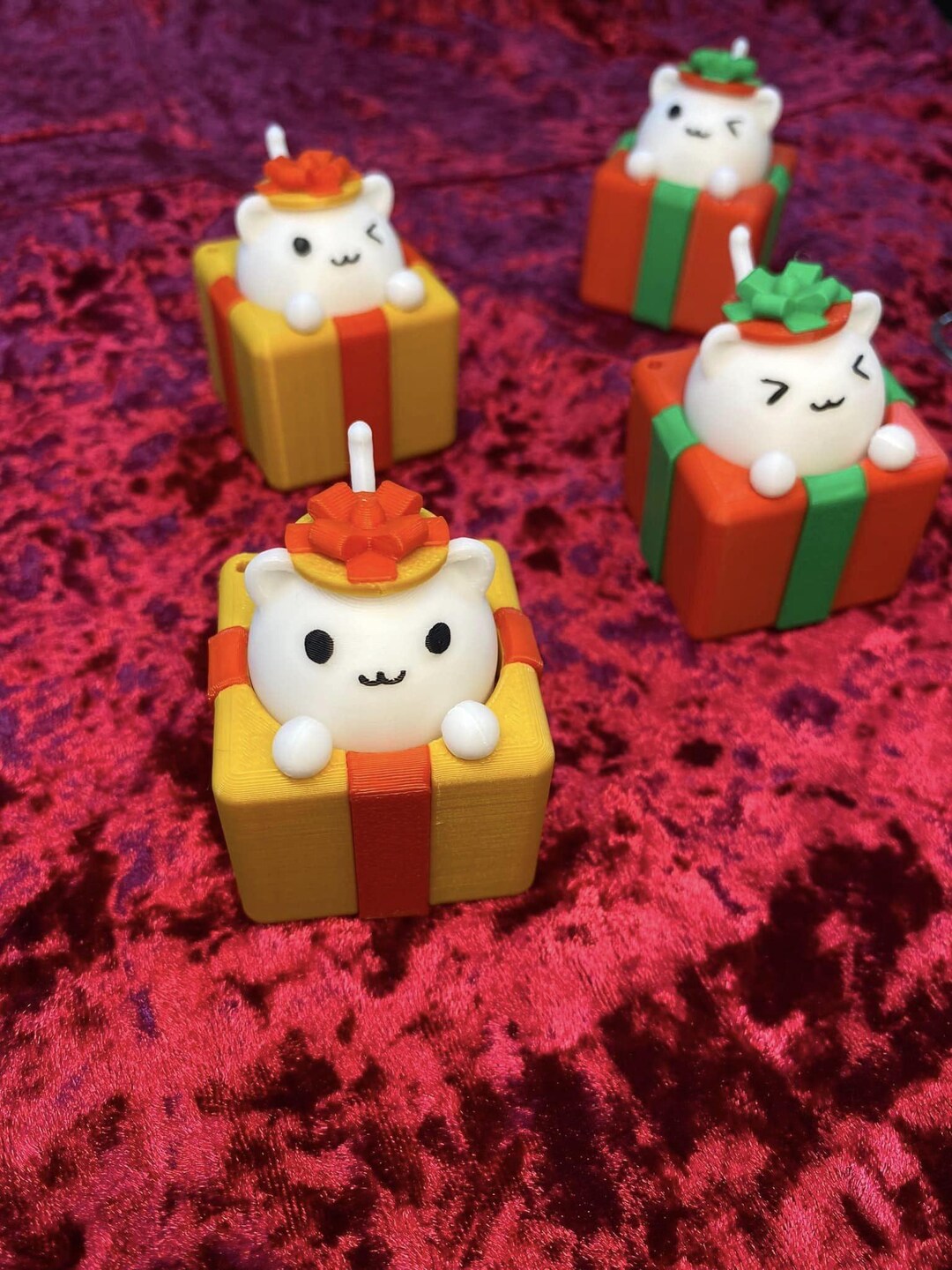 Cat in a Box, Clickable Fidget Toy Keychain, Meow, Special Gift, Relax ...