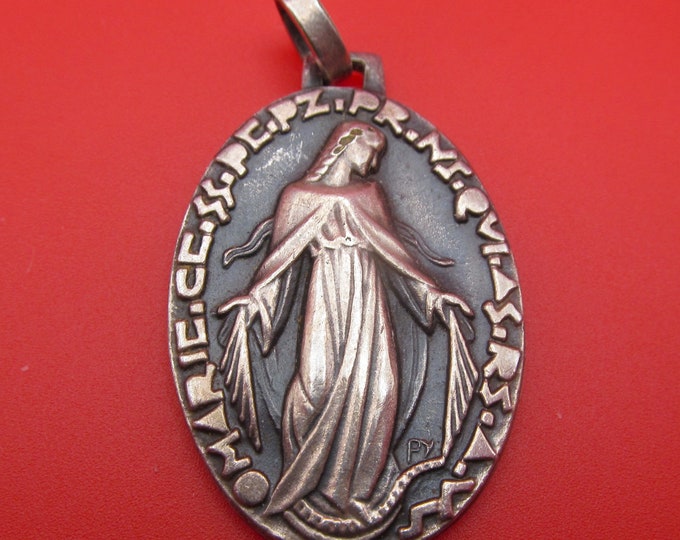 Vintage French Miraculous Virgin Mary Fernand Py Religious Medal SS66 ...