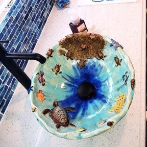 Baby Sea Turtles Vessel Sink Hatching on a Beach With Ocean Ceatures ...