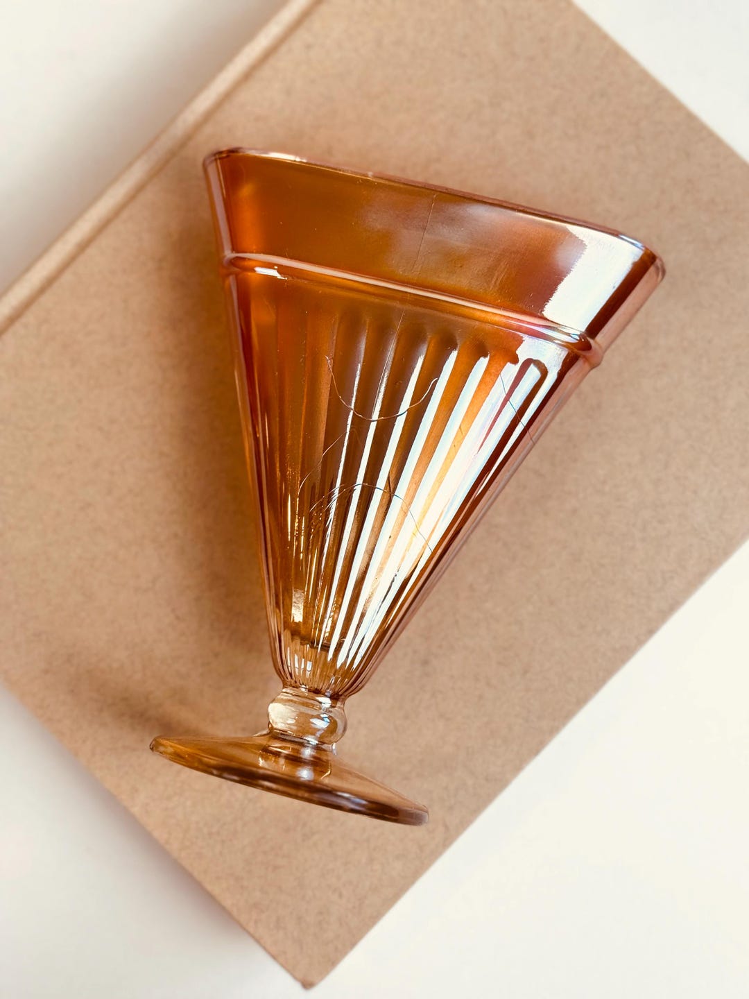 Antique 1920s Dugan Adam’s Rib Marigold Fan Vase 6.5” - Etsy