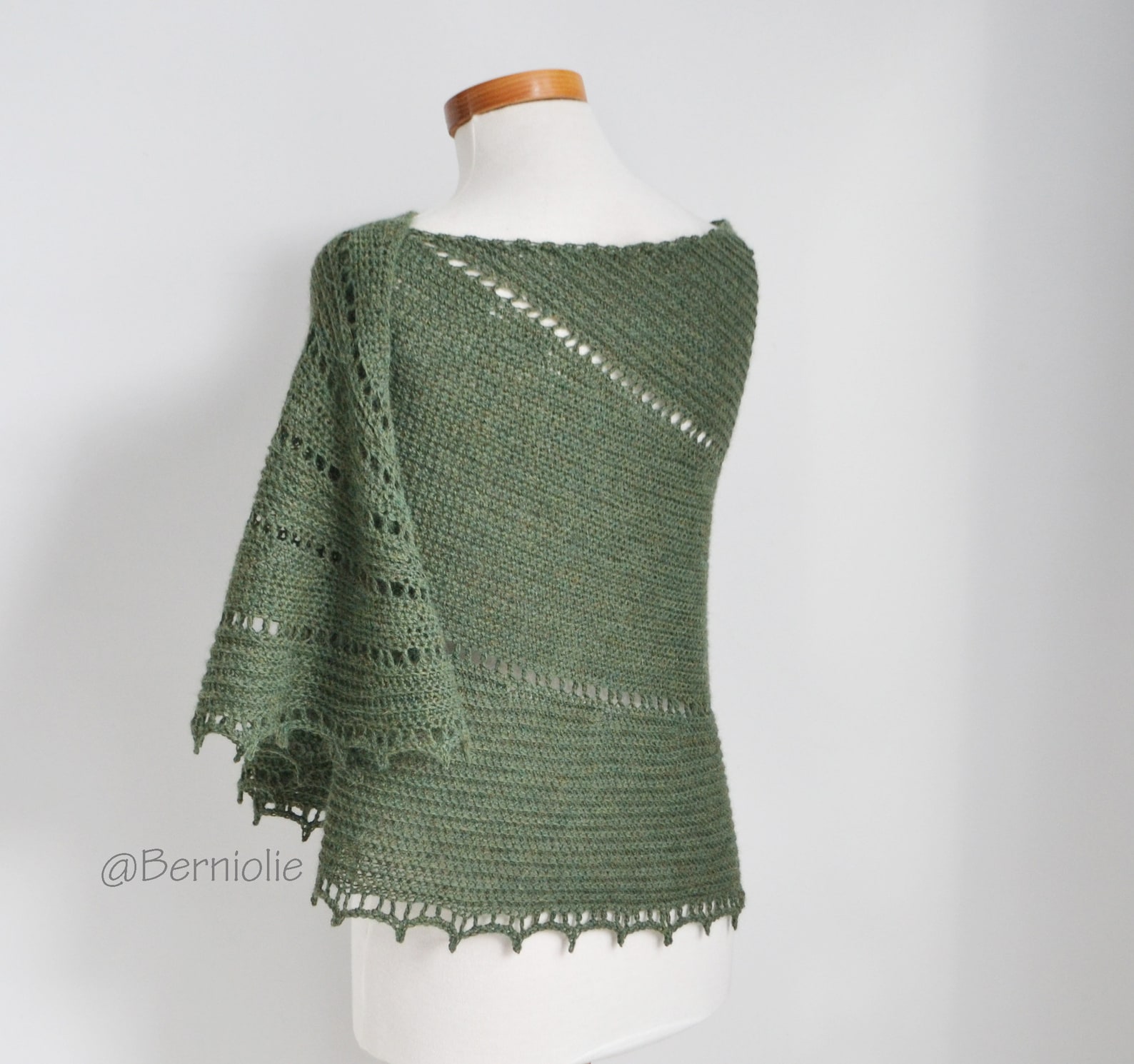 Crochet Shawl Pattern - MARIS, Alpaca Crochet Wrap, Green Scarf, Crescent Shawl Pattern, INSTANT ...