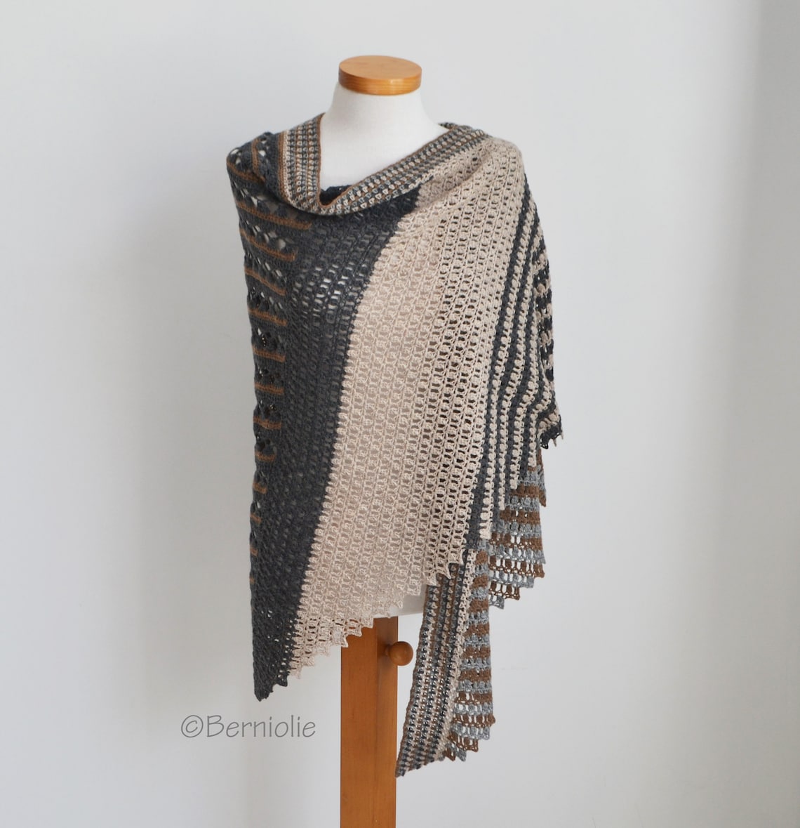 Crochet Shawl Pattern DELEN INSTANT DOWNLOAD Pdf - Etsy