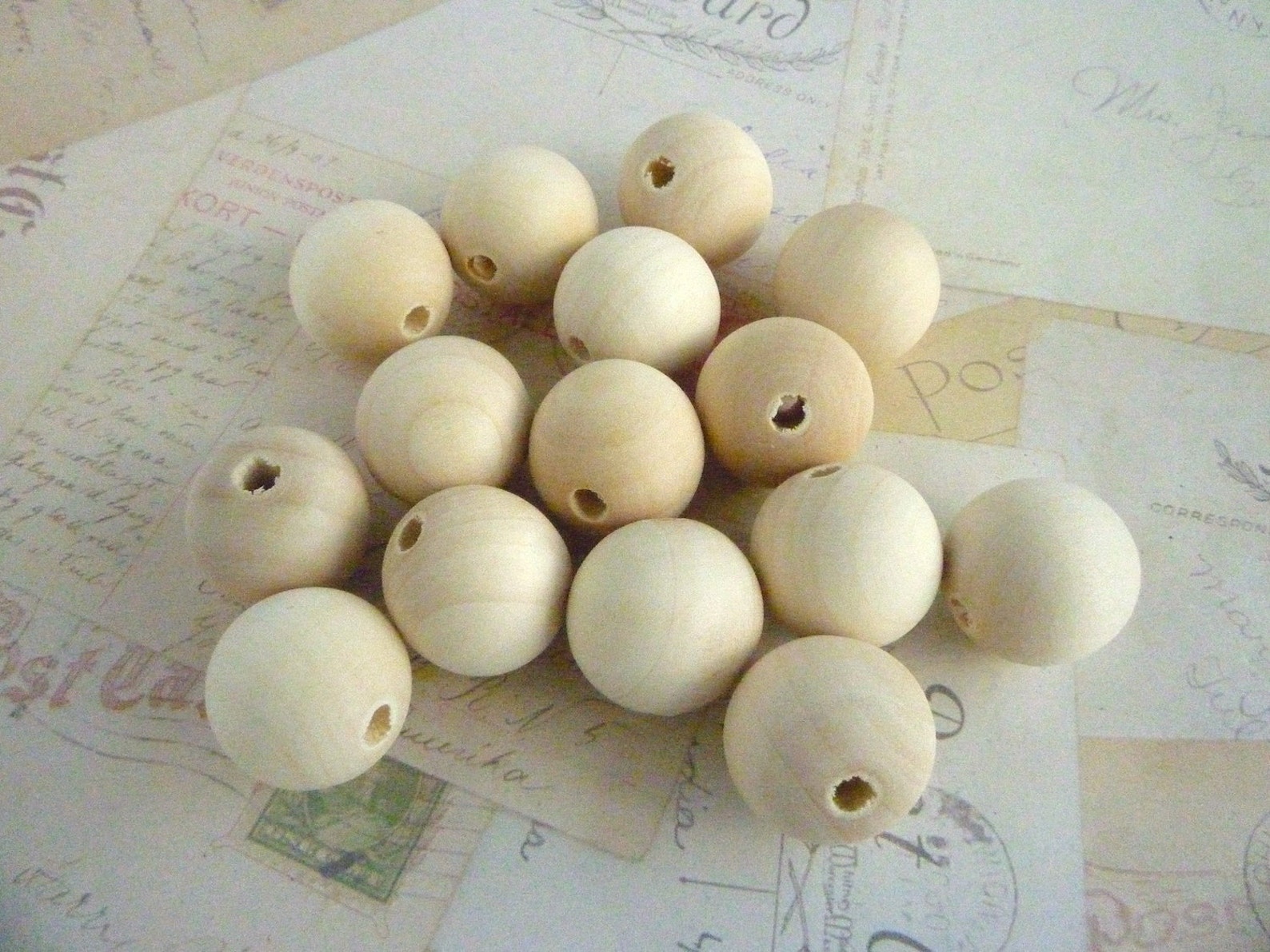 Round Wooden Beads Natural 25mm - Etsy