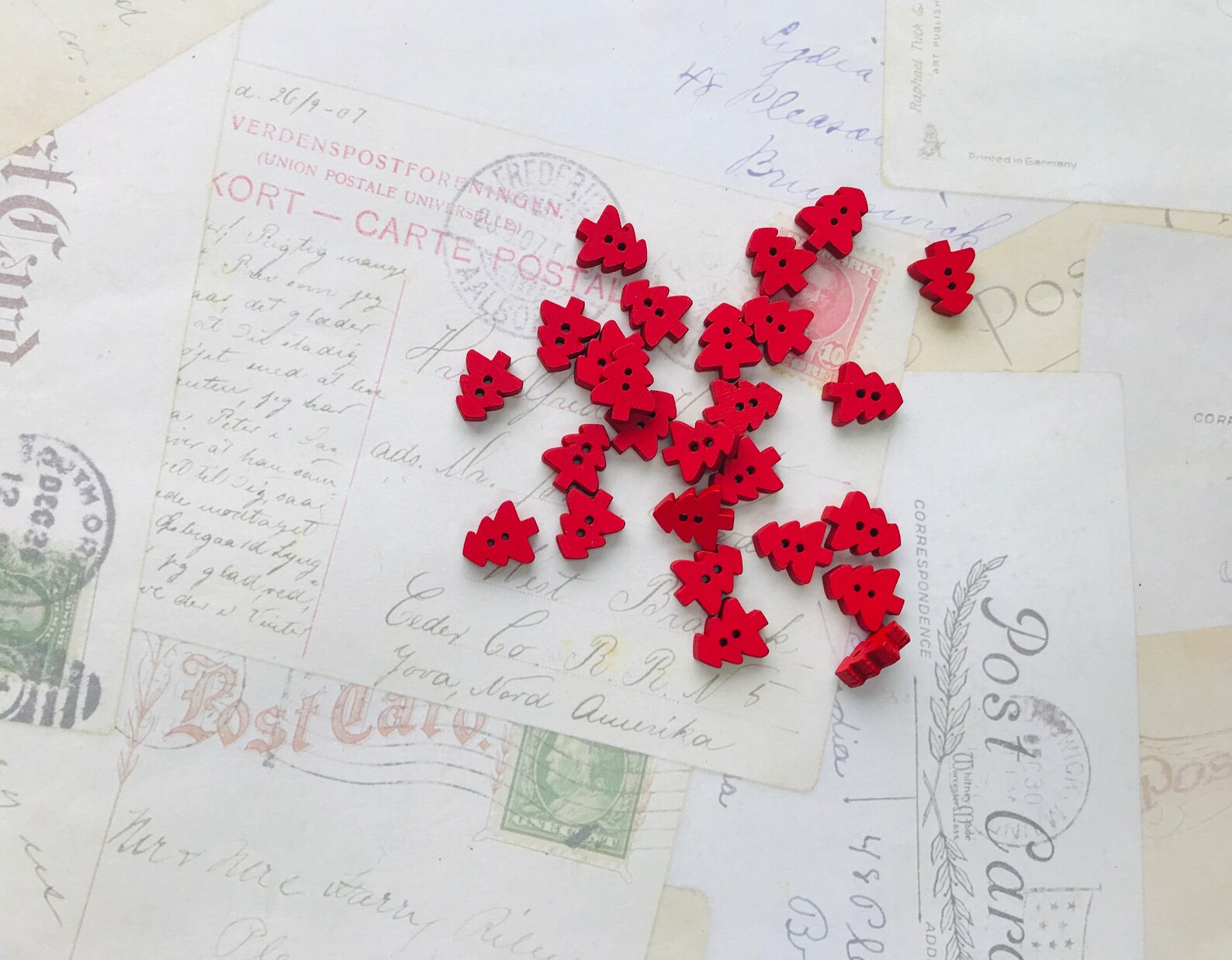 Wooden Buttons RED Christmas Tree Buttons 12mm Pack of 10 - Etsy Australia