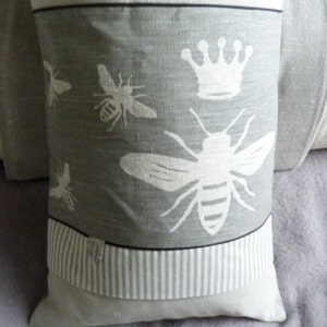 Hand Printed Muted Grey Linen Bee Cushion Cover - Etsy